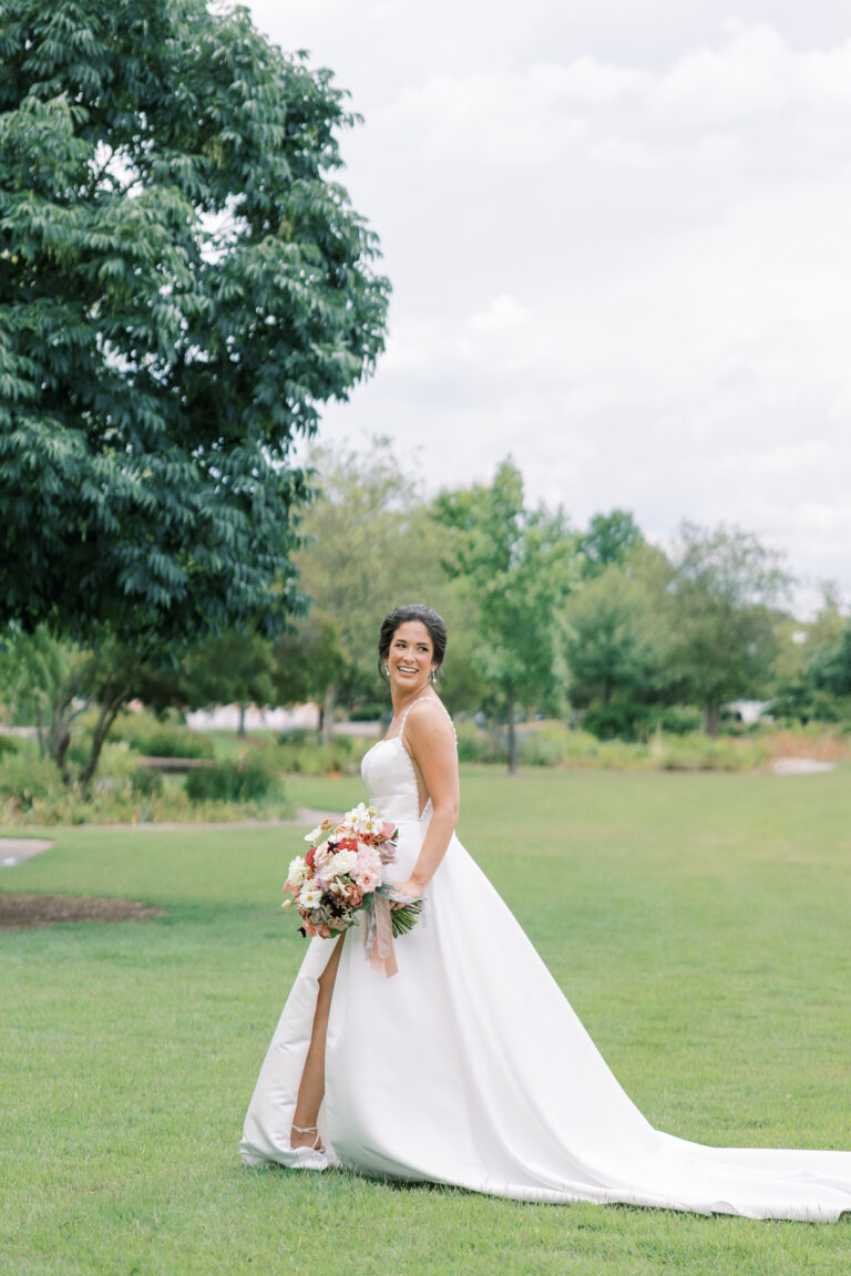 Mariel Broussard & Kalvin Kimbrough - Alabama Weddings