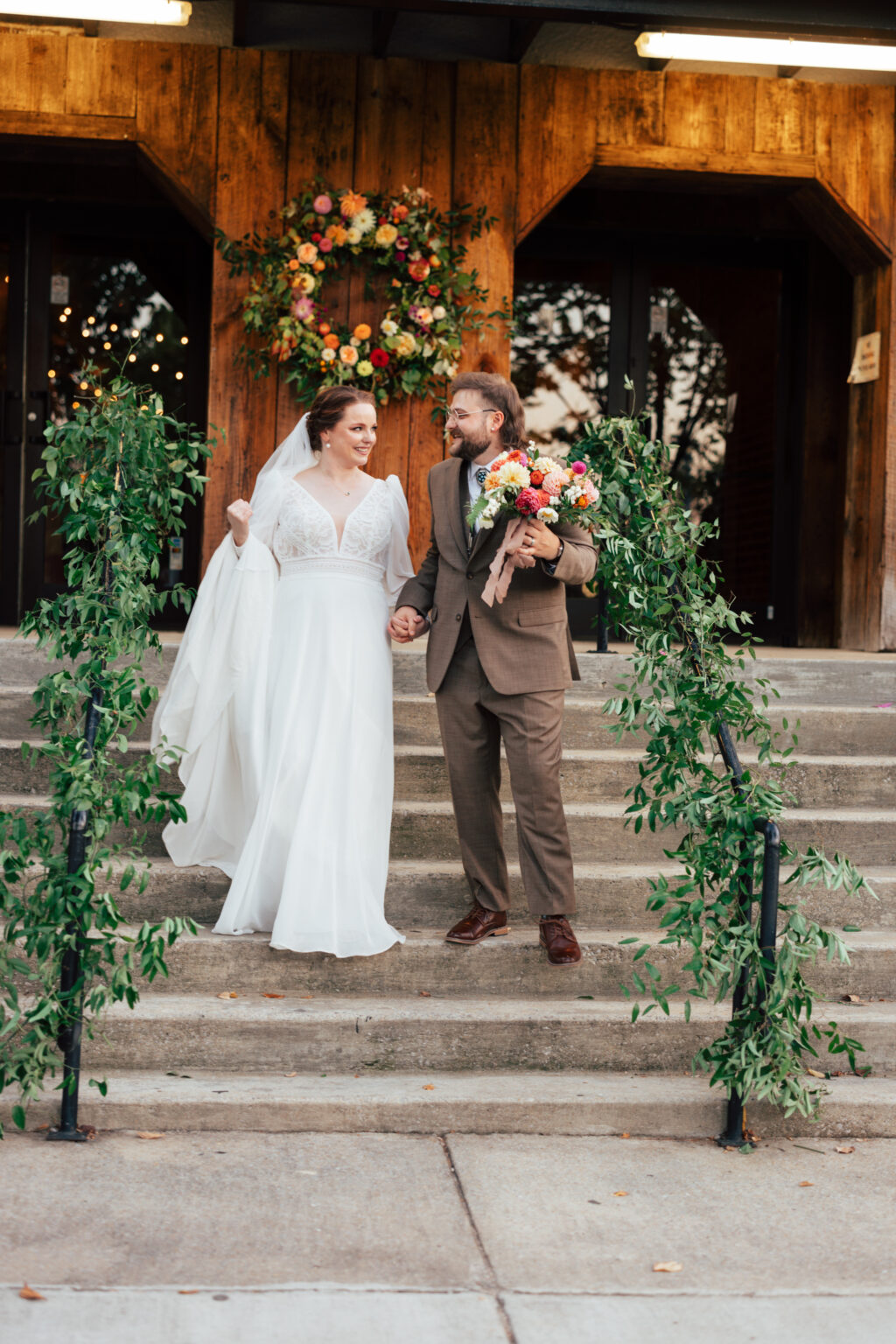 Ann Casey O’Neill Hughes & Taran Reed Barhaug - Alabama Weddings