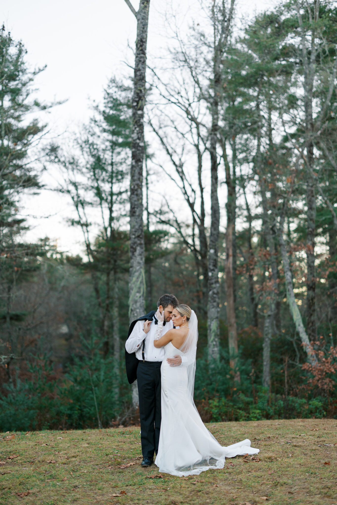 Lorin Isabella Holcombe and James Logan Dempsey - Alabama Weddings