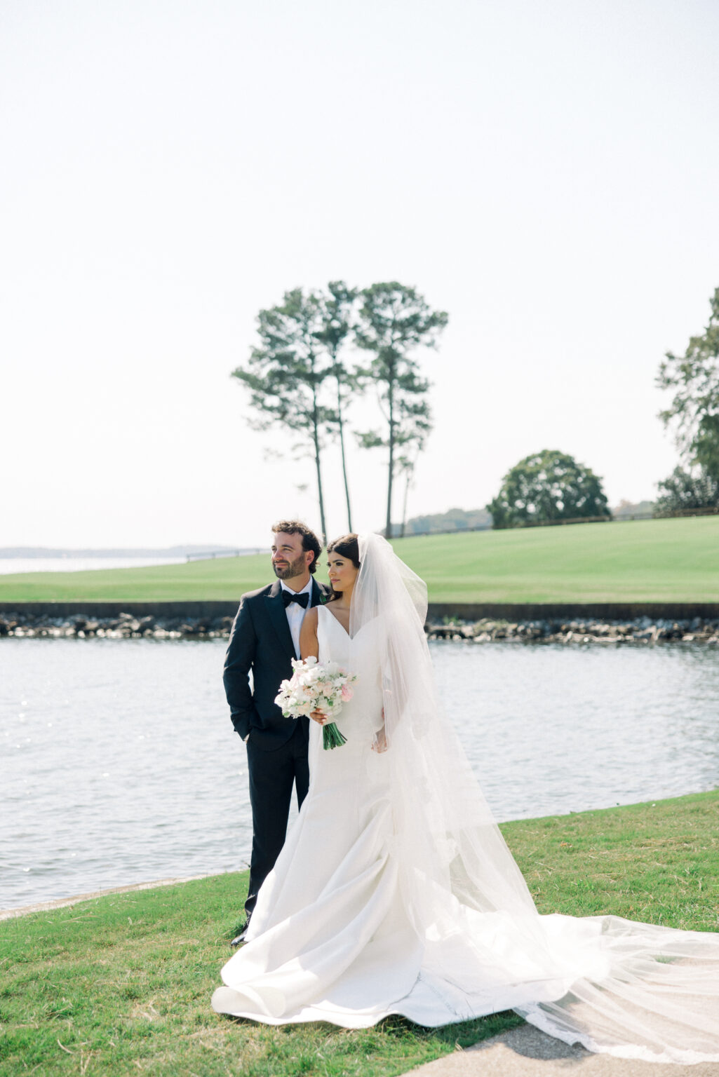 Allison Leigh Zumstein & Lincoln Stinson Burns - Alabama Weddings